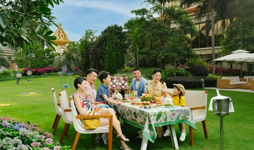 Grand Resort Deck, Full of Fun & Excitement | Galaxy Macau, the World ...
