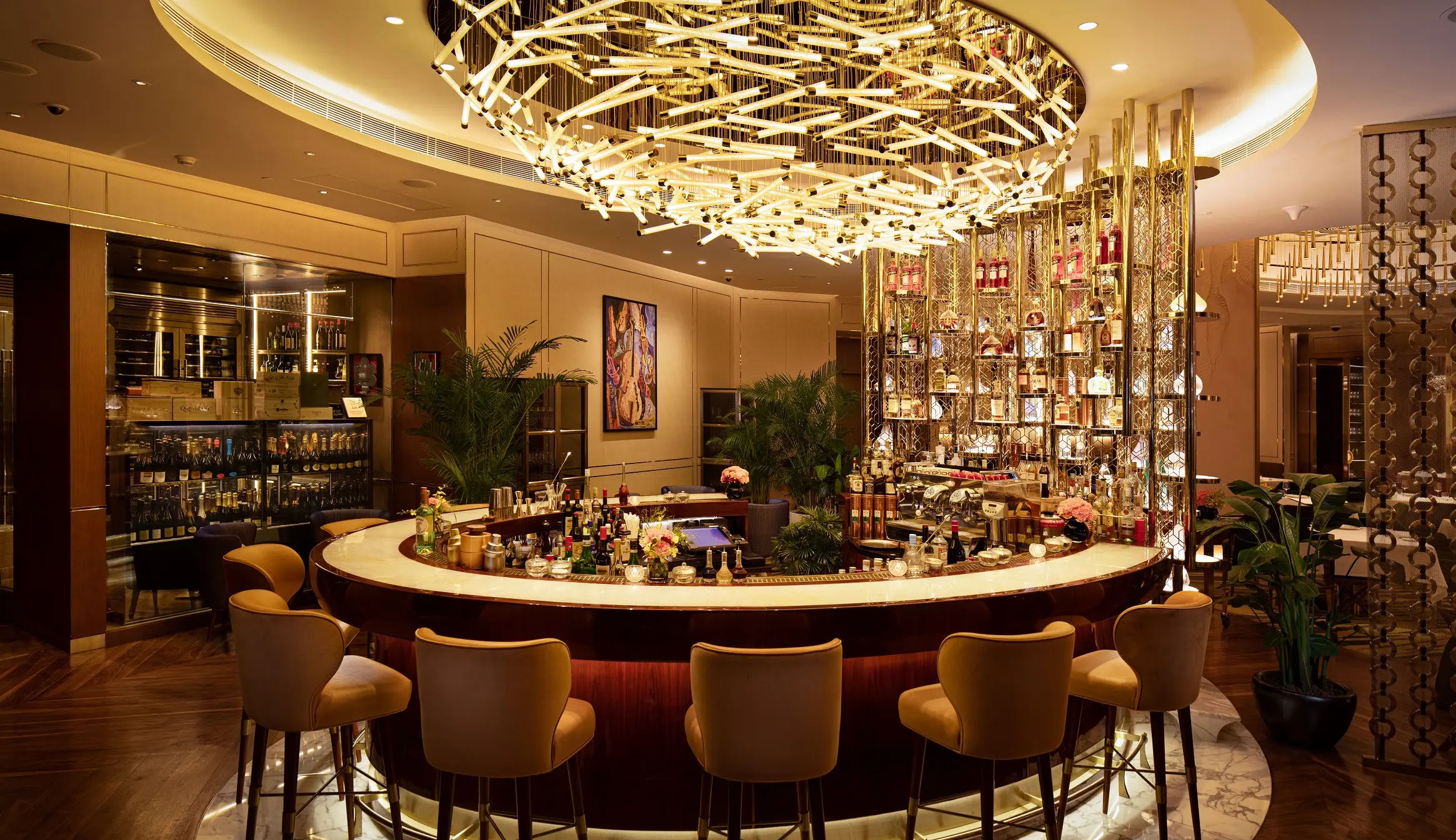 8 ½ OTTO e MEZZO BOMBANA AT GALAXY MACAU UNVEILS THE ENCHANTING ...