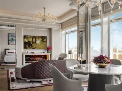RAFFLES SIGNATURE POOL THREE BEDROOM SUITE | Galaxy Macau, the World ...